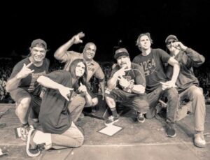 INFECTIOUS GROOVES Record First New Song With Ex-SLIPKNOT Drummer JAY ...